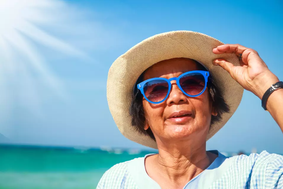 7 Essential Summer Safety Tips for Seniors | Chartwell